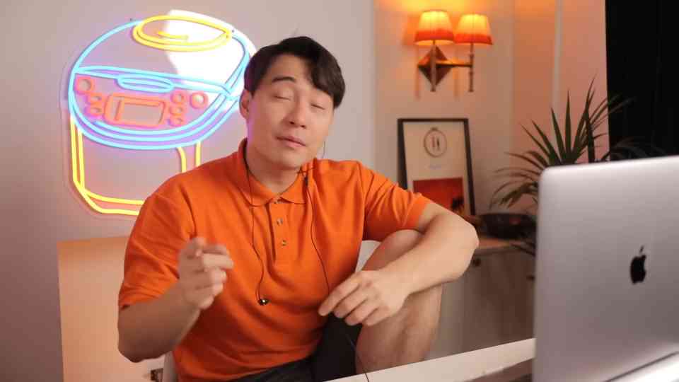Uncle Roger Review CRINGEY Cooking (Single's Inferno)