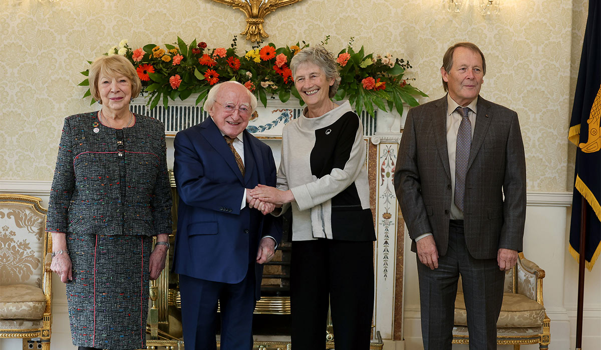 Catherine Connolly wears Irish design for Áras an Uachtaráin visit ...