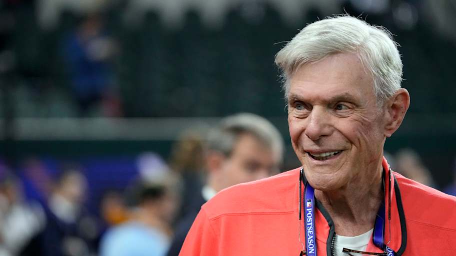 Ray Davis' penny pinching will hurt the Rangers and others will ...