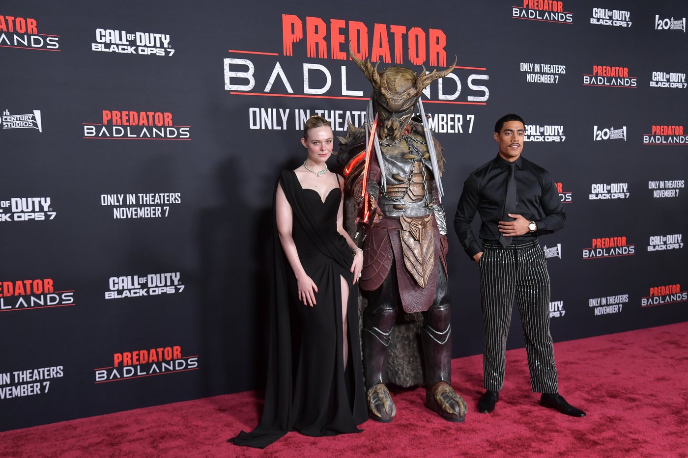 'Predator: Badlands' sticks its 2 stars together to take the franchise ...