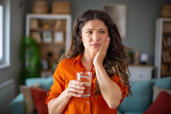 Scientists develop gel using saliva chemicals to repair and regenerate ...