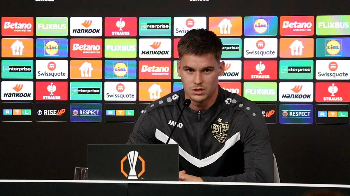 Hendriks licht er een paar Feyenoorders uit: 'Daarom staan ze ook bovenaan'