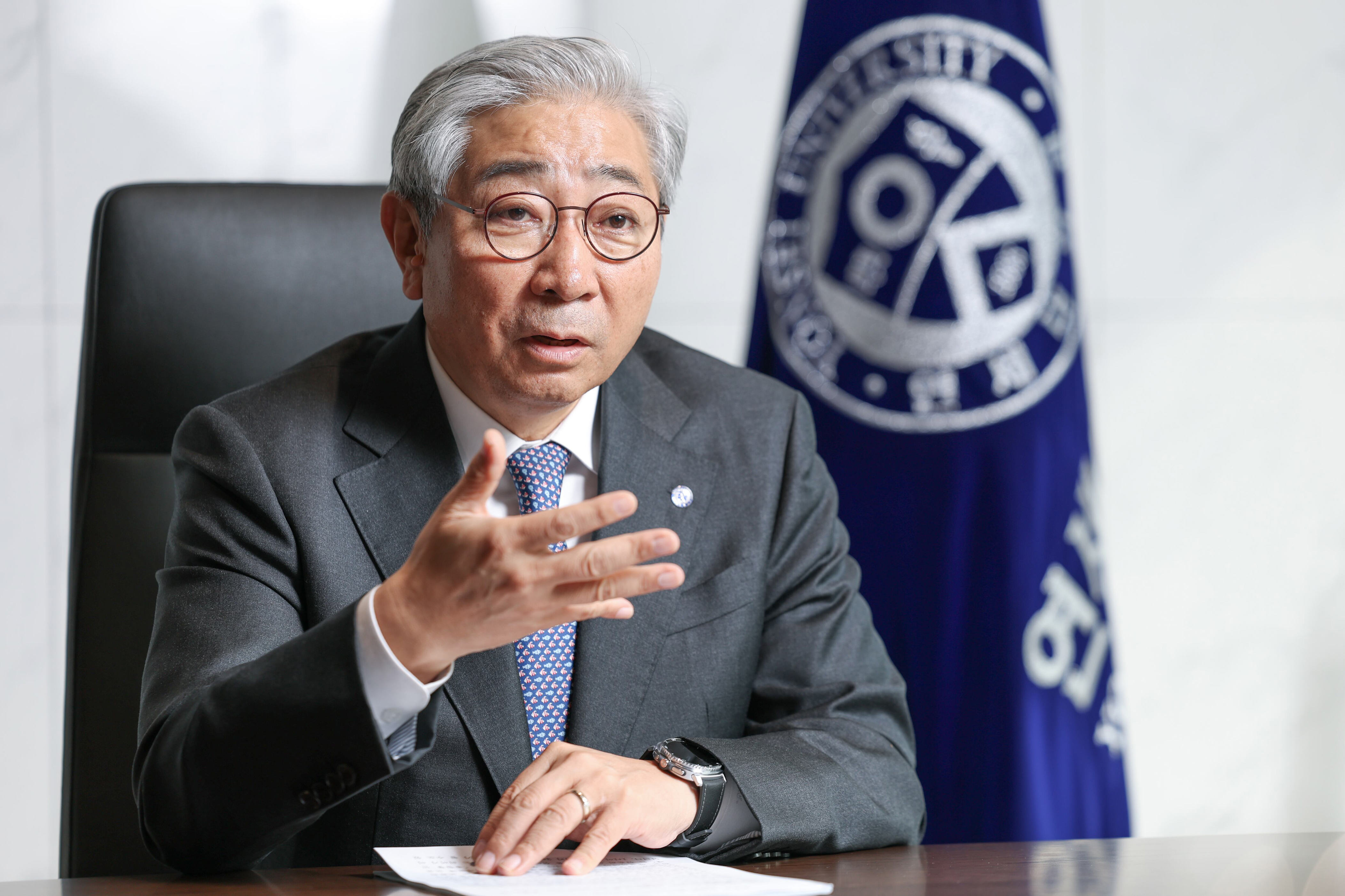 Yonsei University Introduces Korea's First Quantum Computer