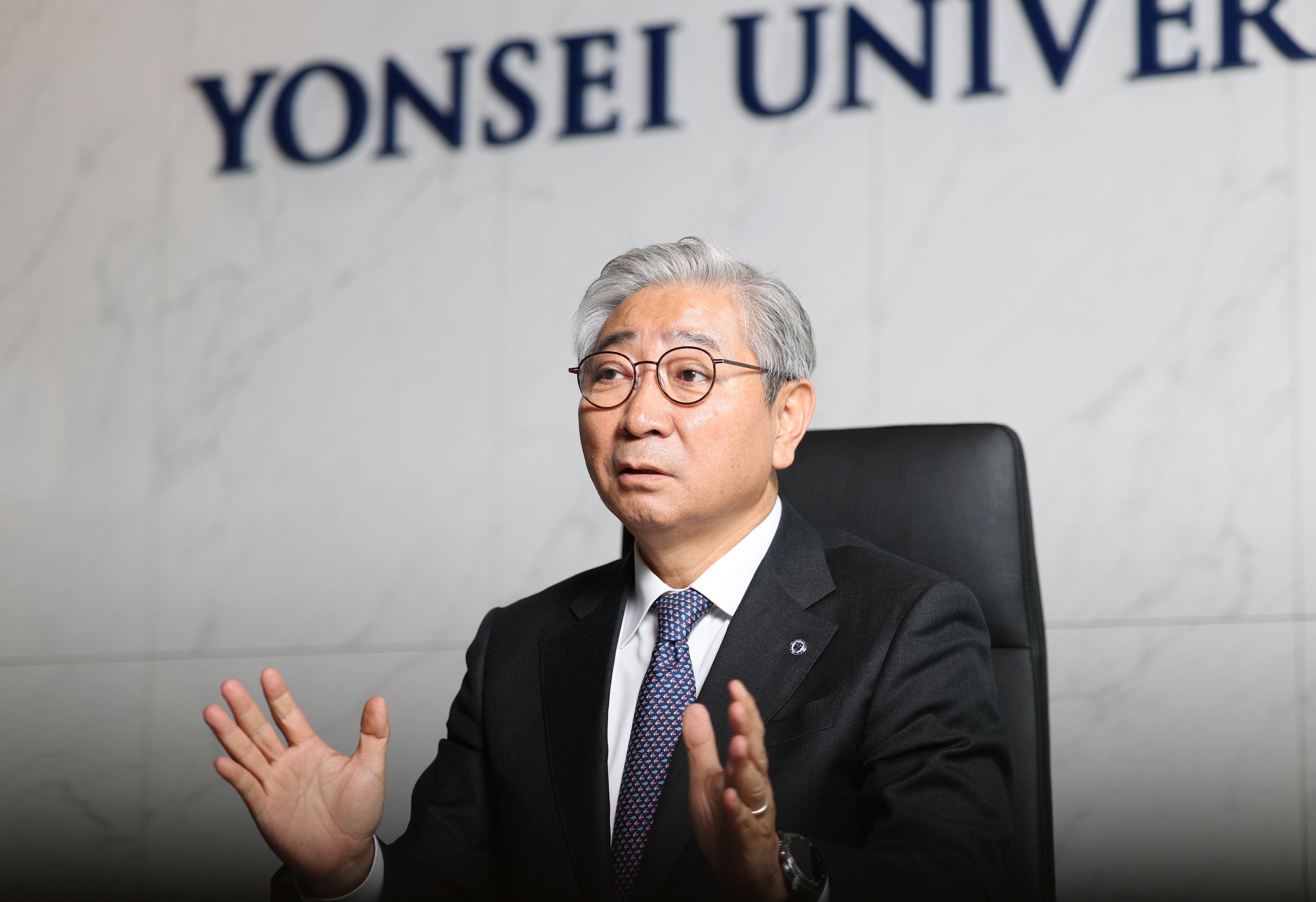 Yonsei University Introduces Korea's First Quantum Computer