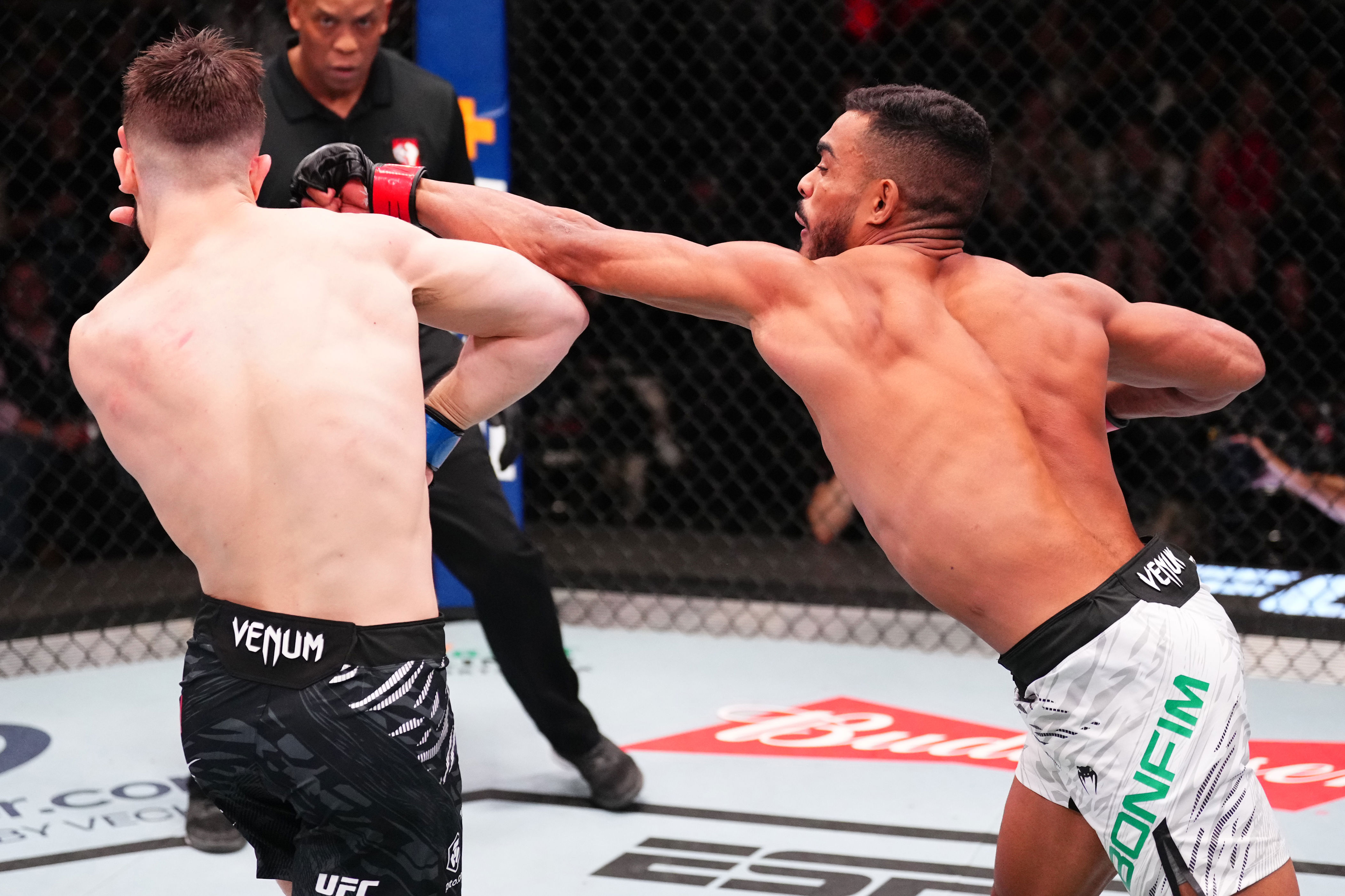 UFC Vegas 111 main card odds, breakdowns and predictions | X-Factor