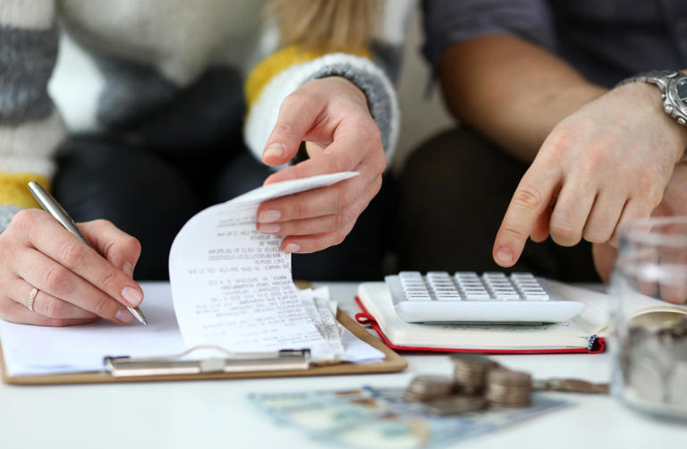 US household debt ticks up to new all-time high as inflation continues ...