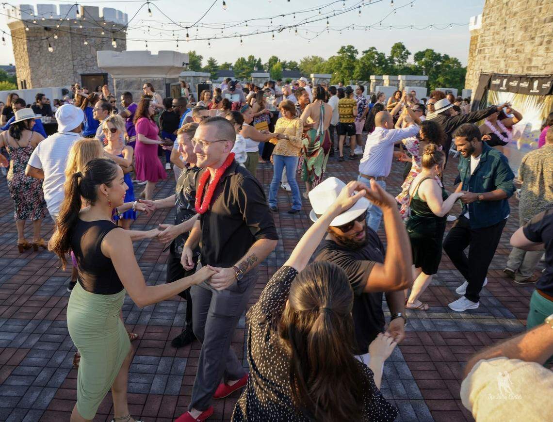‘Baile' in the Bluegrass: Lexington's growing Latin dance community ...