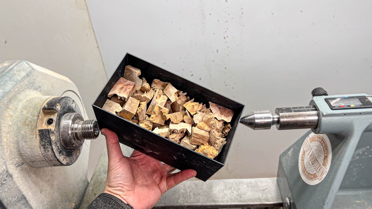 I mixed Aussie burl with red resin… the result is unreal!