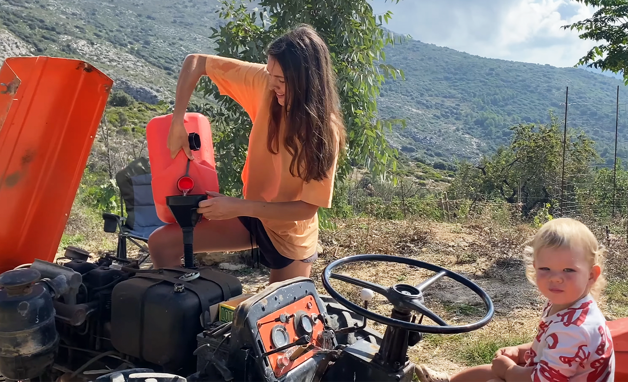 Emilia gets covered in diesel while filling the tractor!