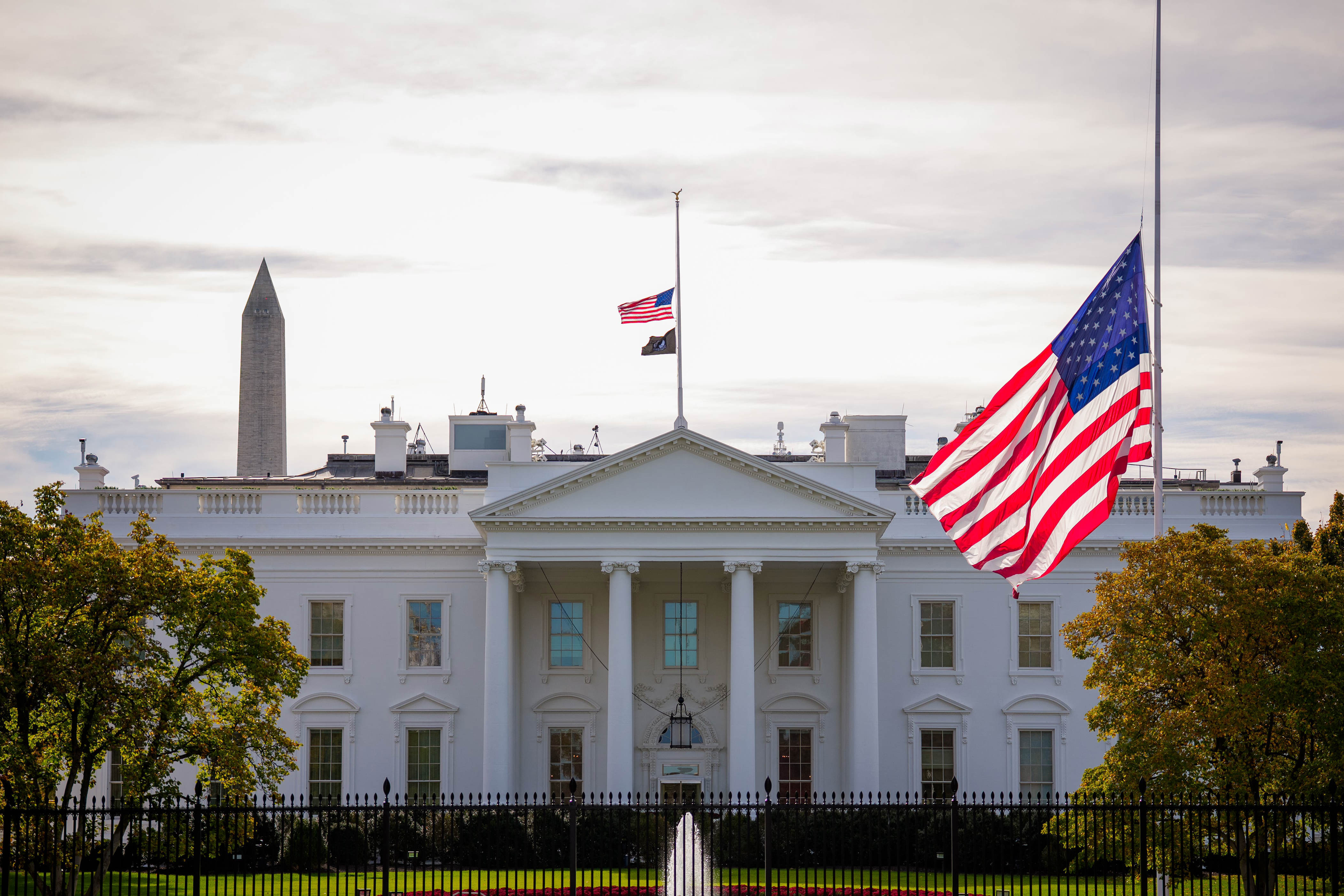 New sign appears at the White House