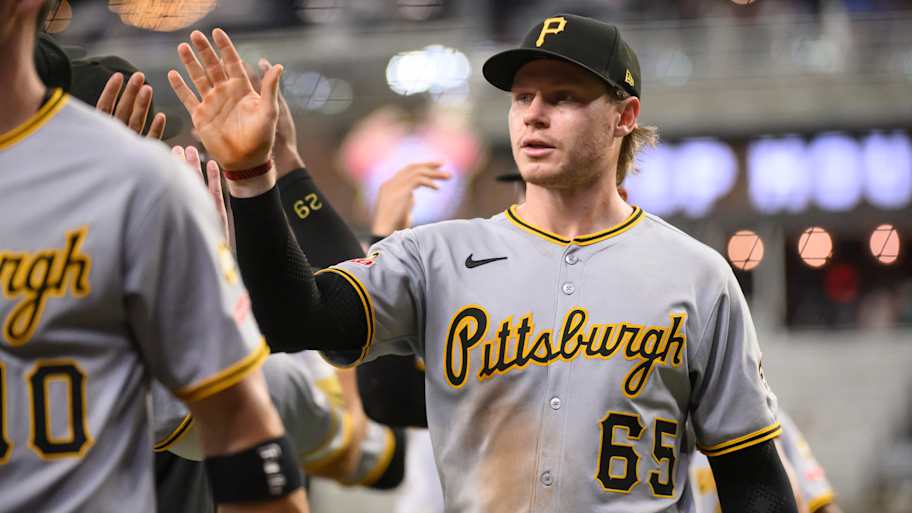 Pirates' overstuffed 40-man roster will fuel major non-tender decisions ...