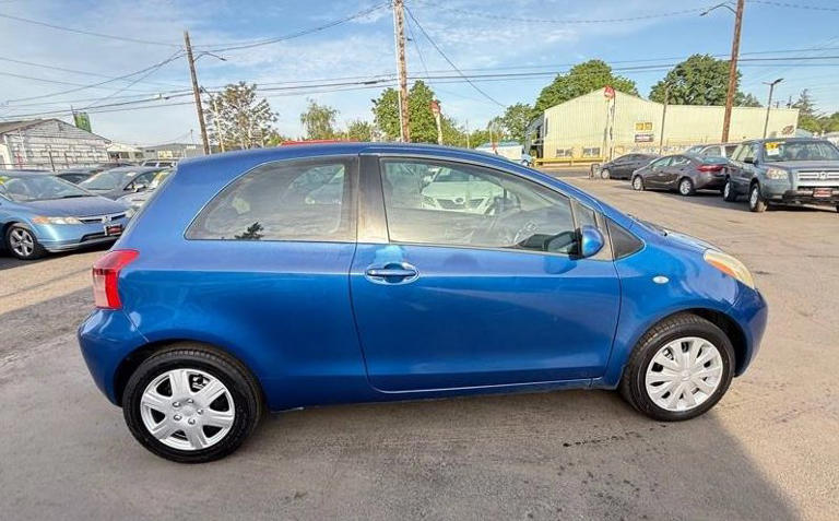 How Do You Like Your Eggs? 2007 Toyota Yaris vs 2007 Hyundai Accent