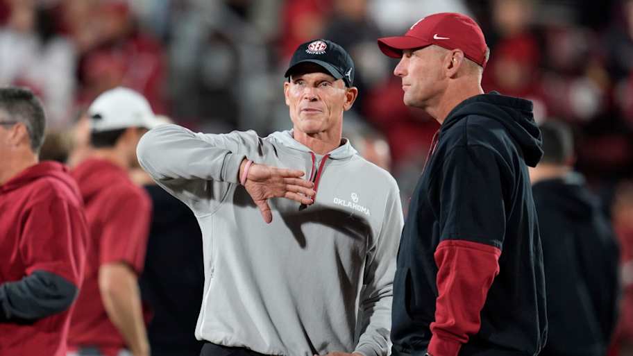 A Historical Glance at Some of Oklahoma vs. Alabama Football Showdowns