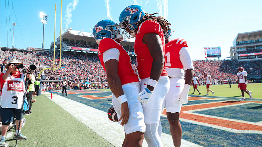 Ole Miss Football Enters Race for Ohio State Buckeyes, Oregon Ducks ...