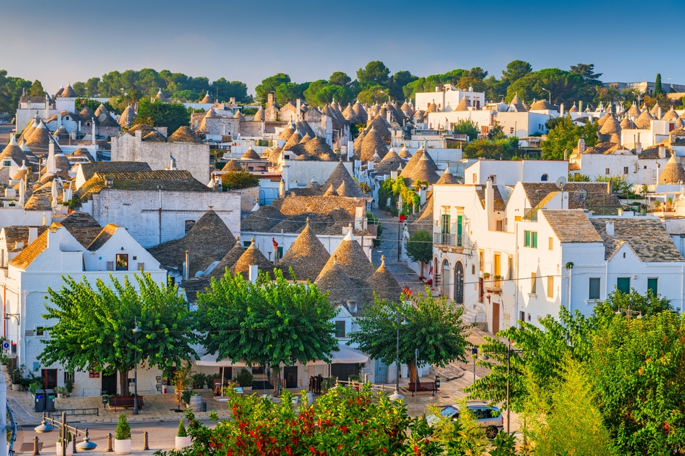 15 small towns travelers shouldn't skip in popular European countries