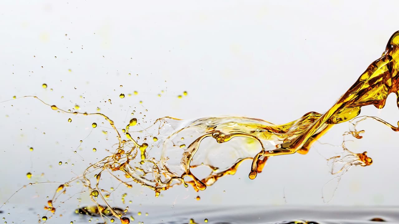 Breakthrough Catalyst Turns CO₂ Into Fuel at Low Heat With Record ...