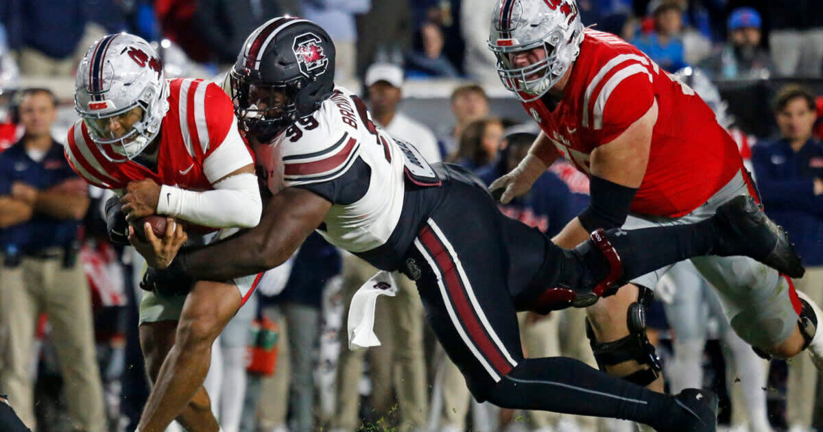 South Carolina defender ‘has to be flying up draft boards,’ says SEC ...