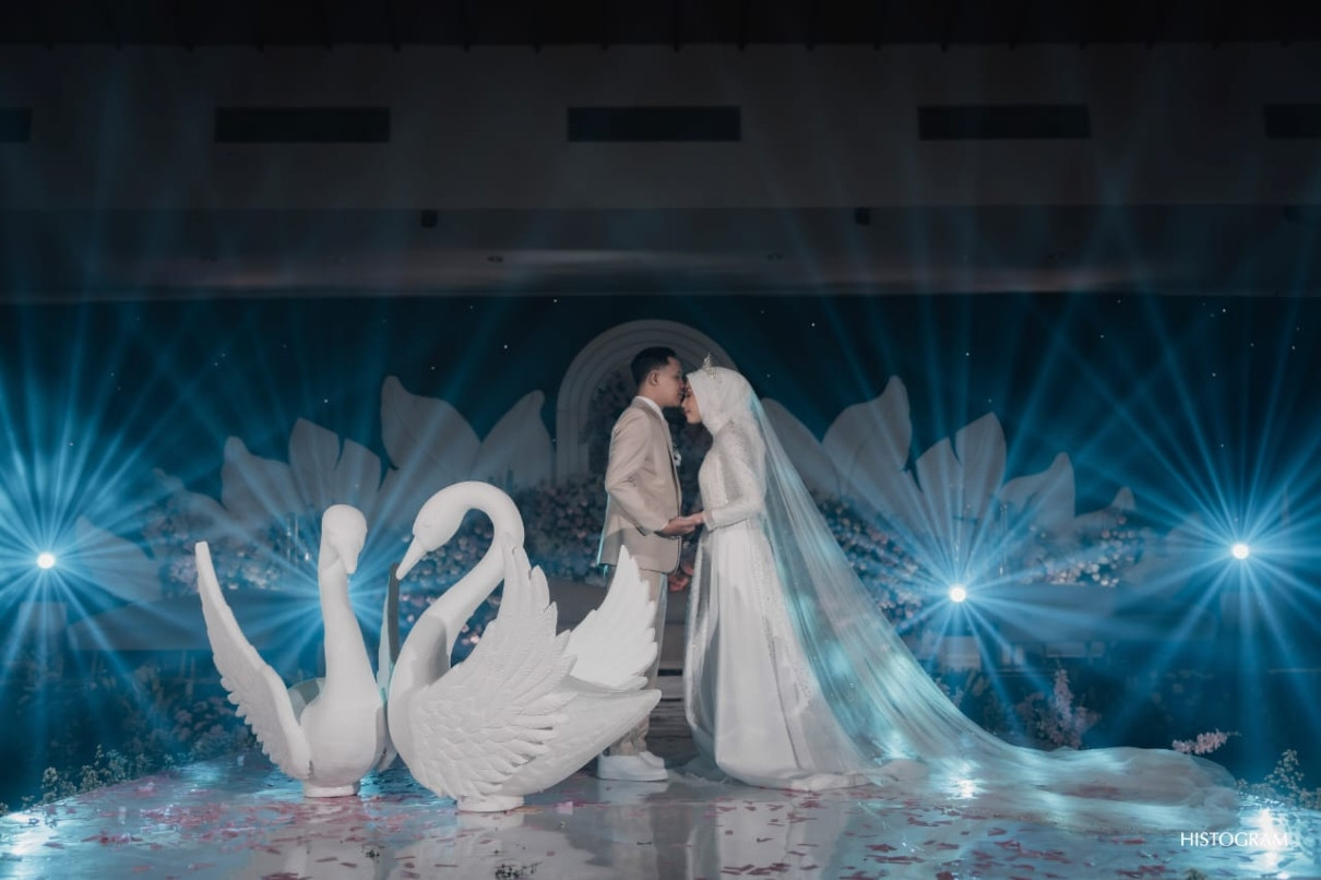 ADARA Attire, Butik Gaun di Surabaya Hadirkan Gaya Elegan dengan Harga ...