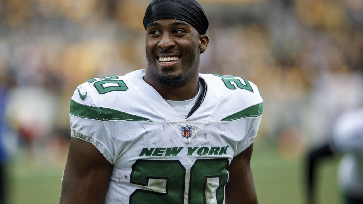 NFL: Trade Fumble! Chiefs Spill the Beans on Jets' Rejection of Breece ...