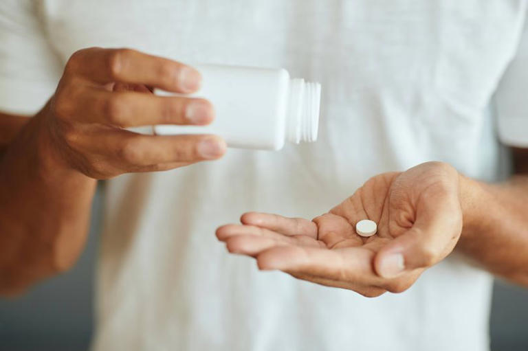 NHS issues alert over certain medications that should never be combined ...