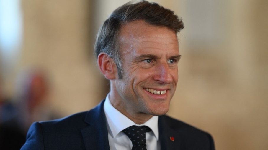 Emmanuel Macron est-il obsédé par les espions ? Le président serait ...
