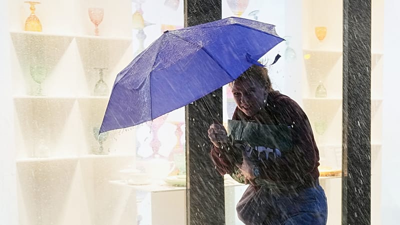 Frente fria em Portugal: chuva, vento e milhares de descargas elétricas ...