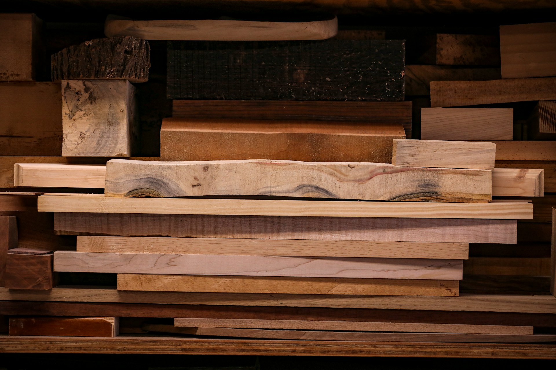 Easy DIY Projects To Do With Reclaimed Wood