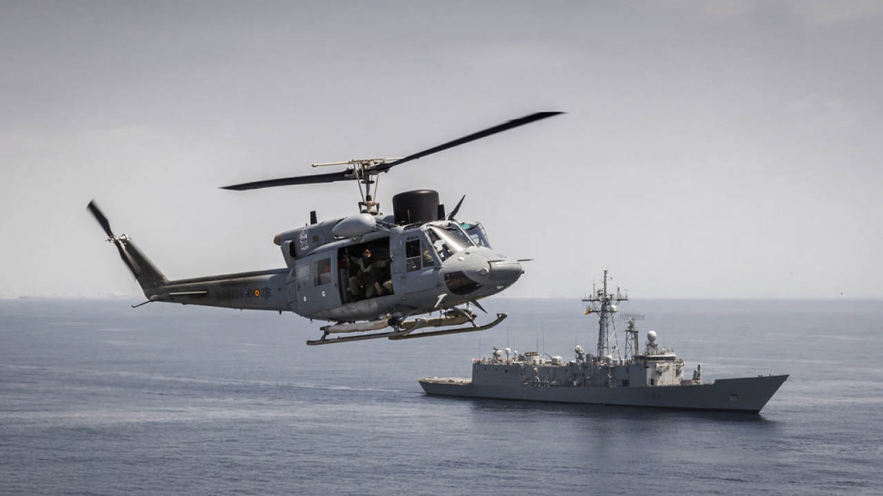 Η ΕΕ αναπτύσσει πολεμικό πλοίο στα ανοικτά της Σομαλίας - Φόβοι για ...