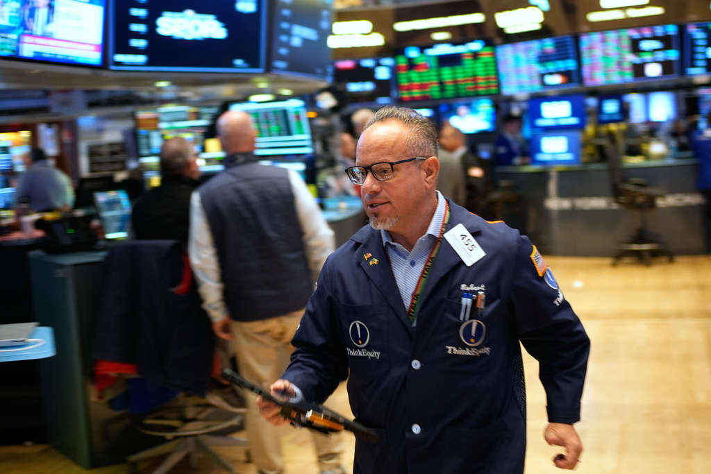 Wall Street gains ground amid steady flow of earnings reports, upbeat ...