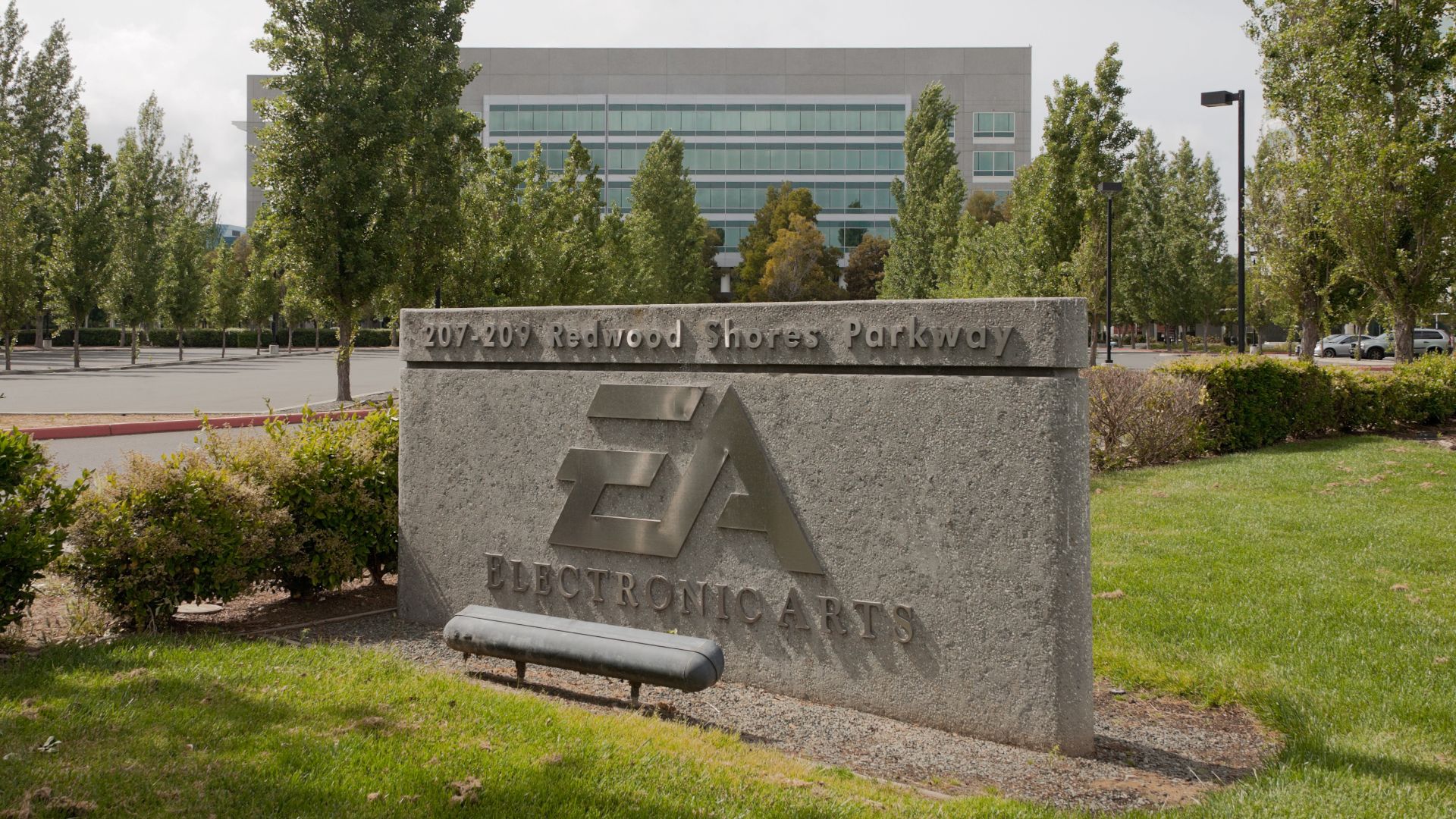 How Triple AAA Developers Dropped The Ball And Why Smaller Companies ...