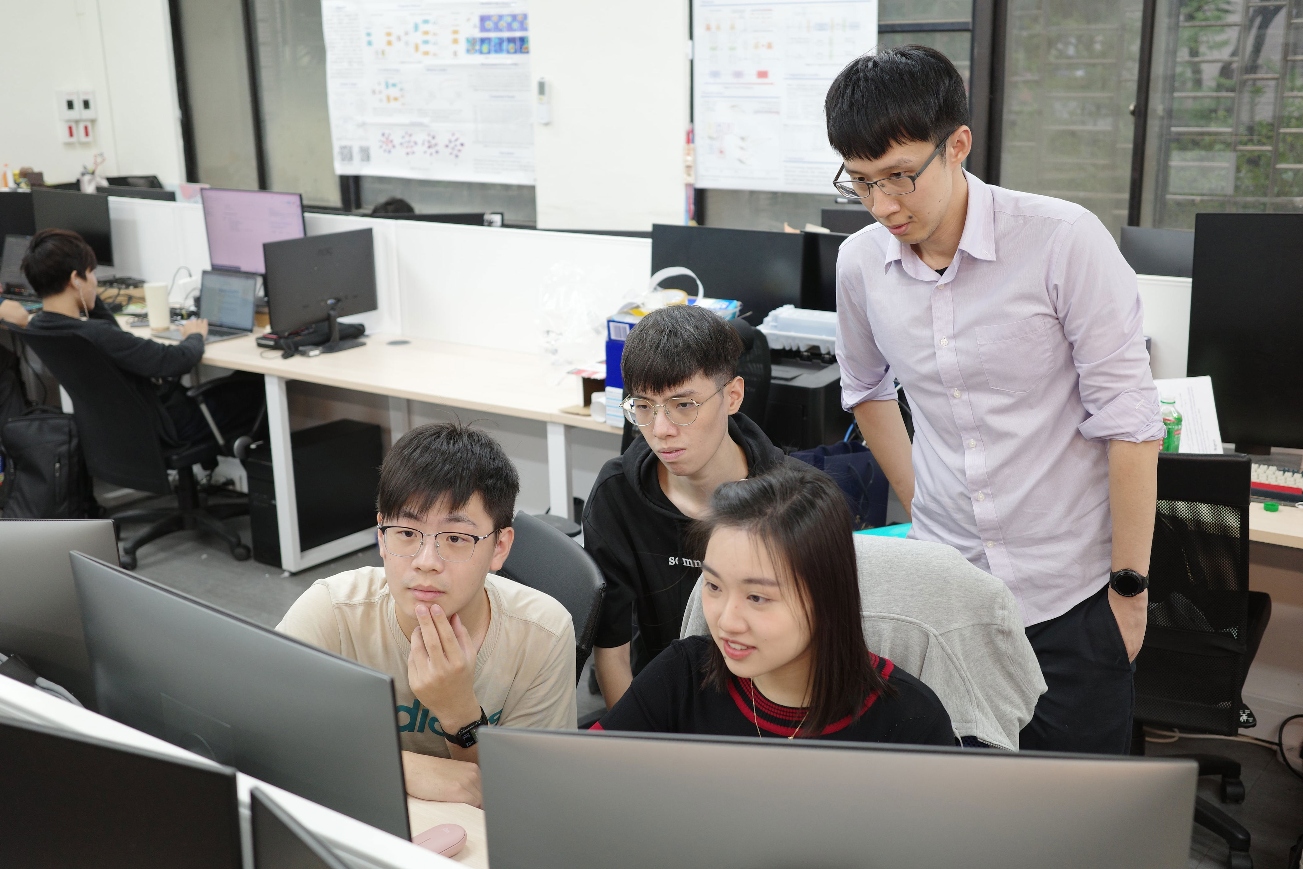 Taiwan’s Tripartite Defense Reverses AI Talent Outflow
