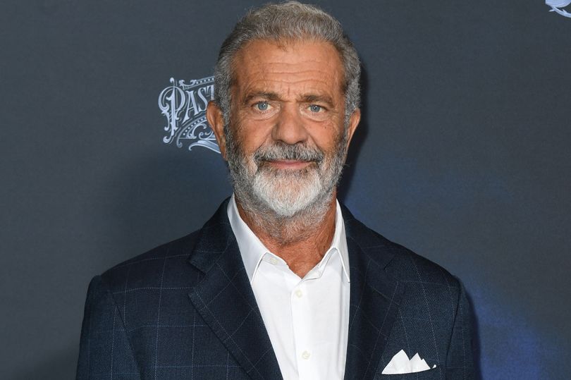 'Riveting' and 'awe-inspiring' Mel Gibson war film now streaming on Netflix