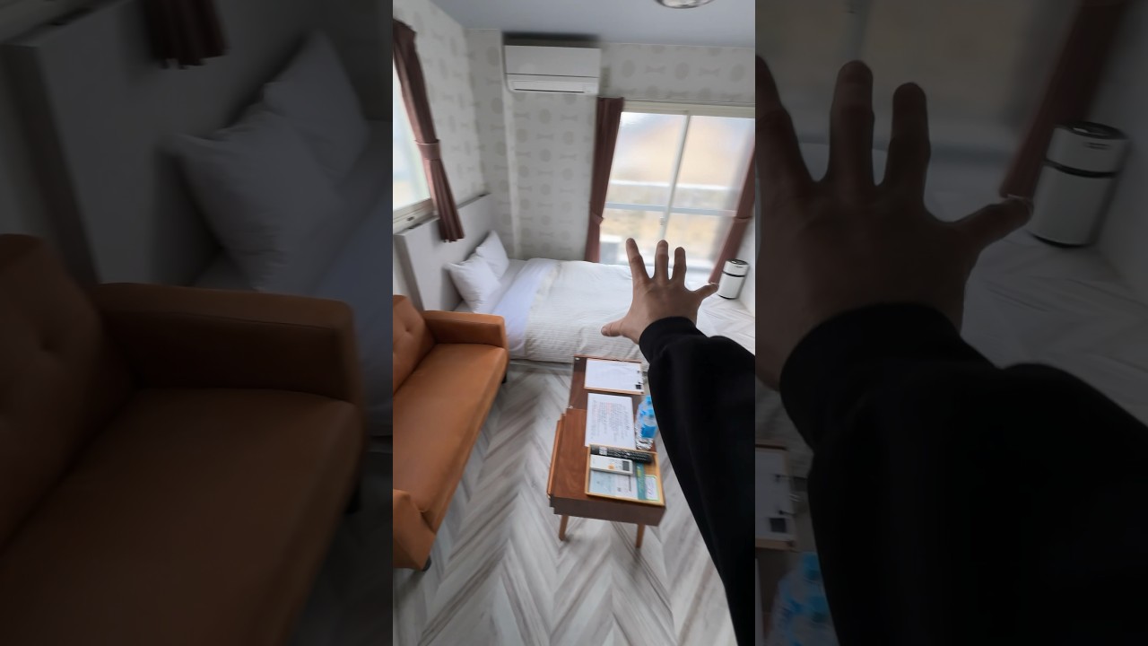 I explored Japan’s tiniest apartments 🏠