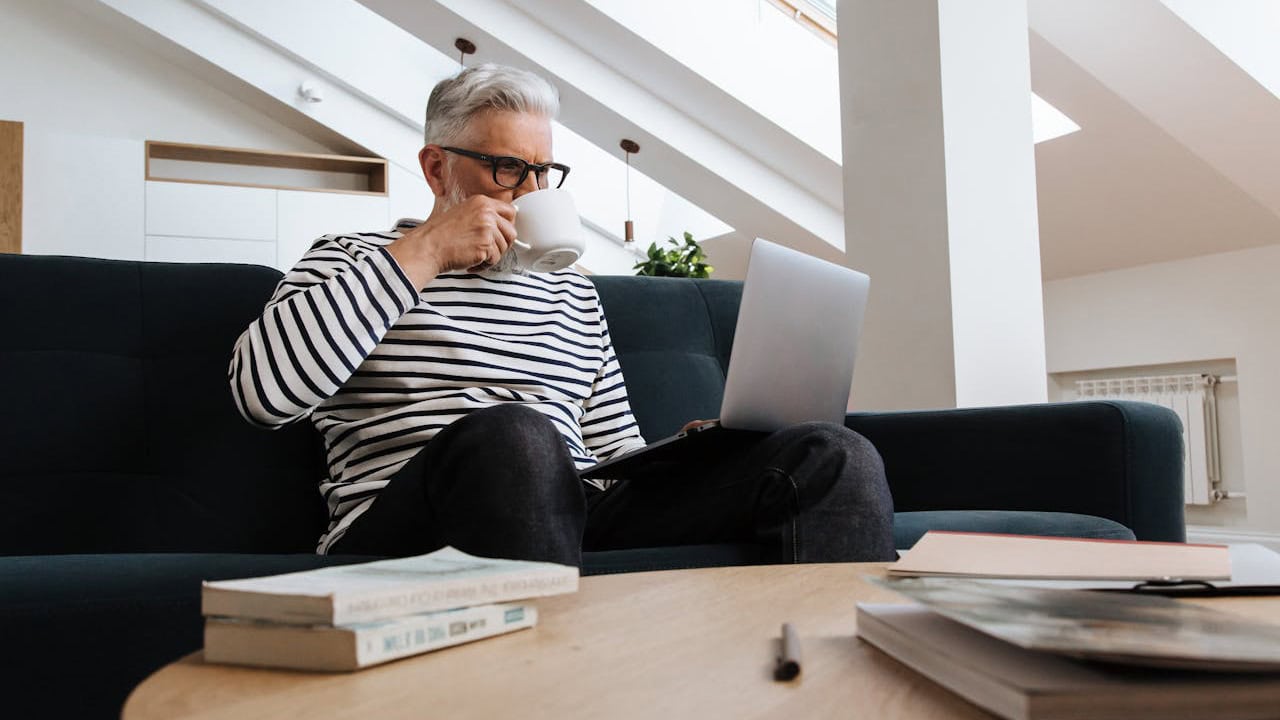You don’t need a full-time job to bring in solid income after retirement