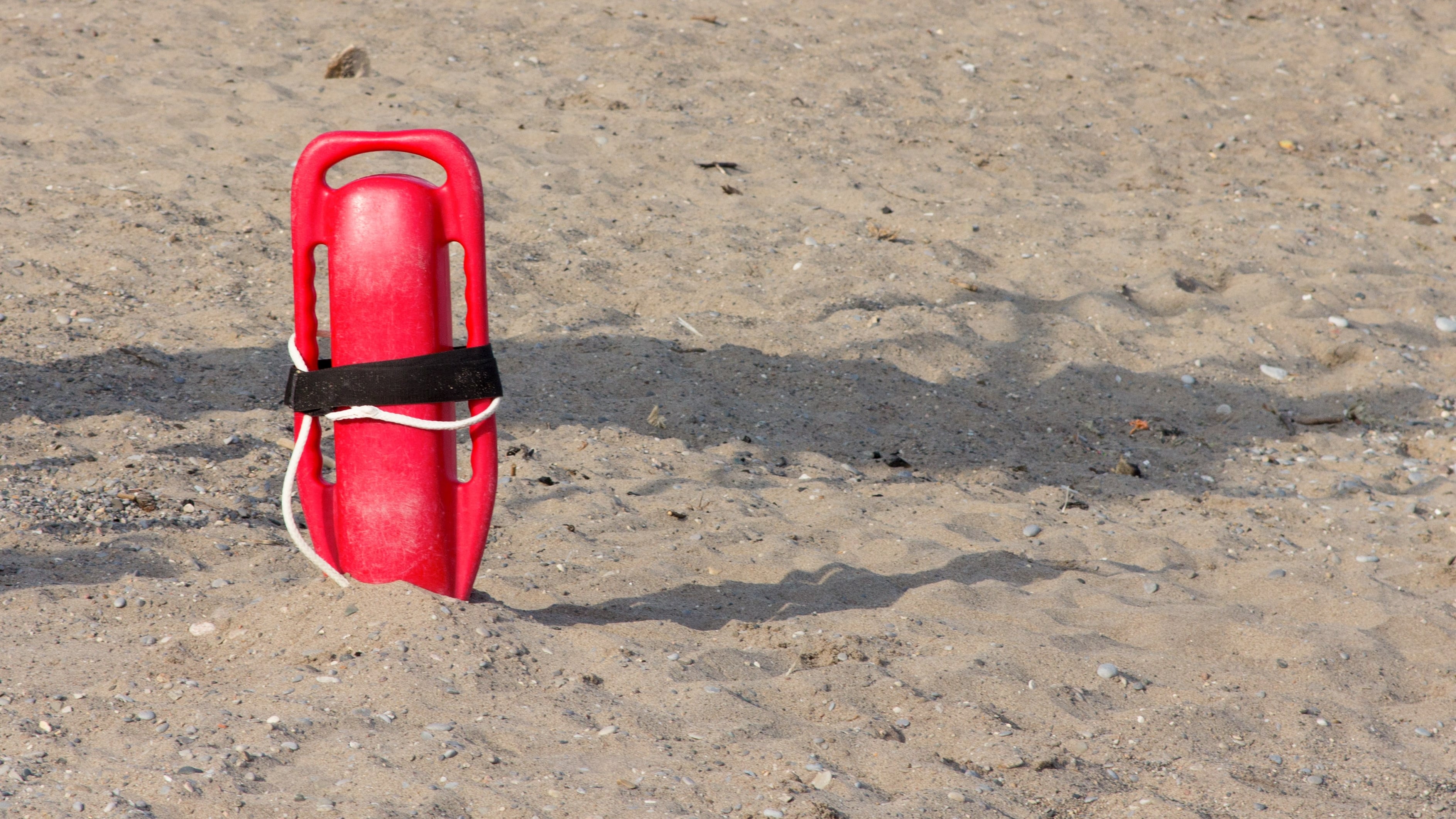 12-year-old junior lifeguard saves women stranded in ocean