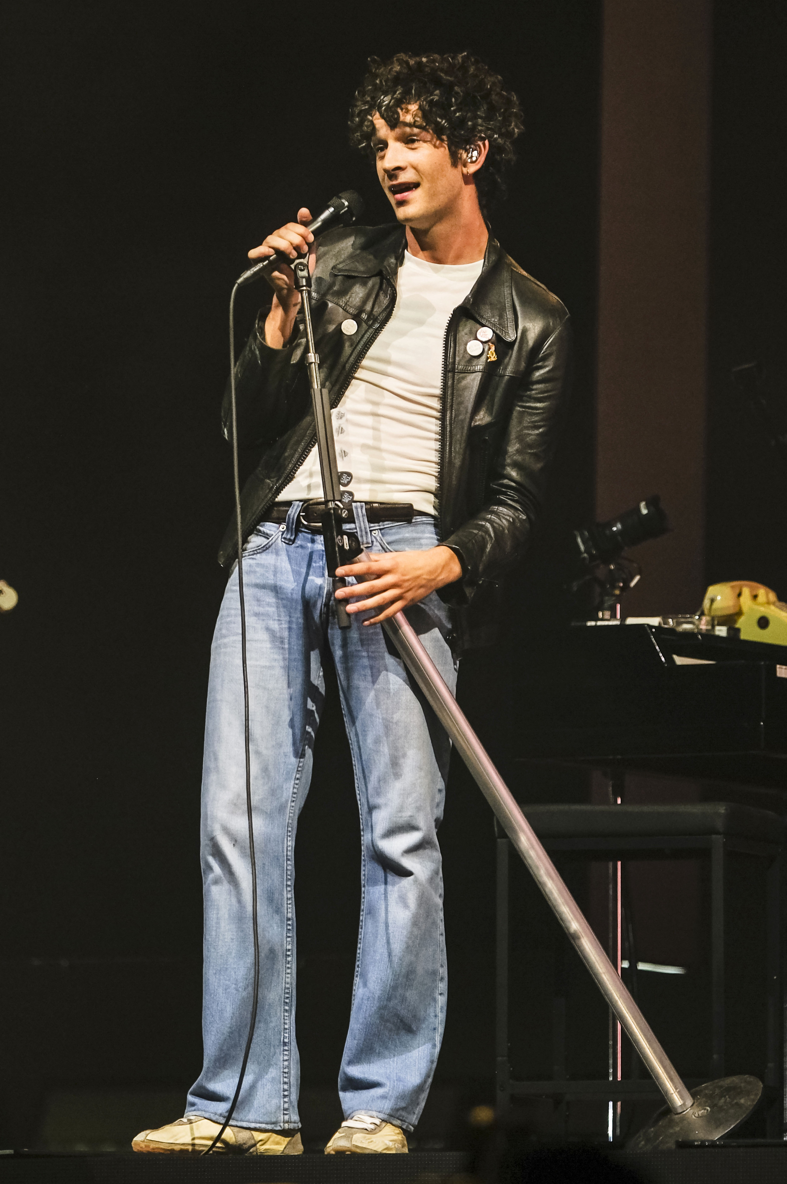 Matty Healy outrages The 1975 fans by removing song from streaming ...