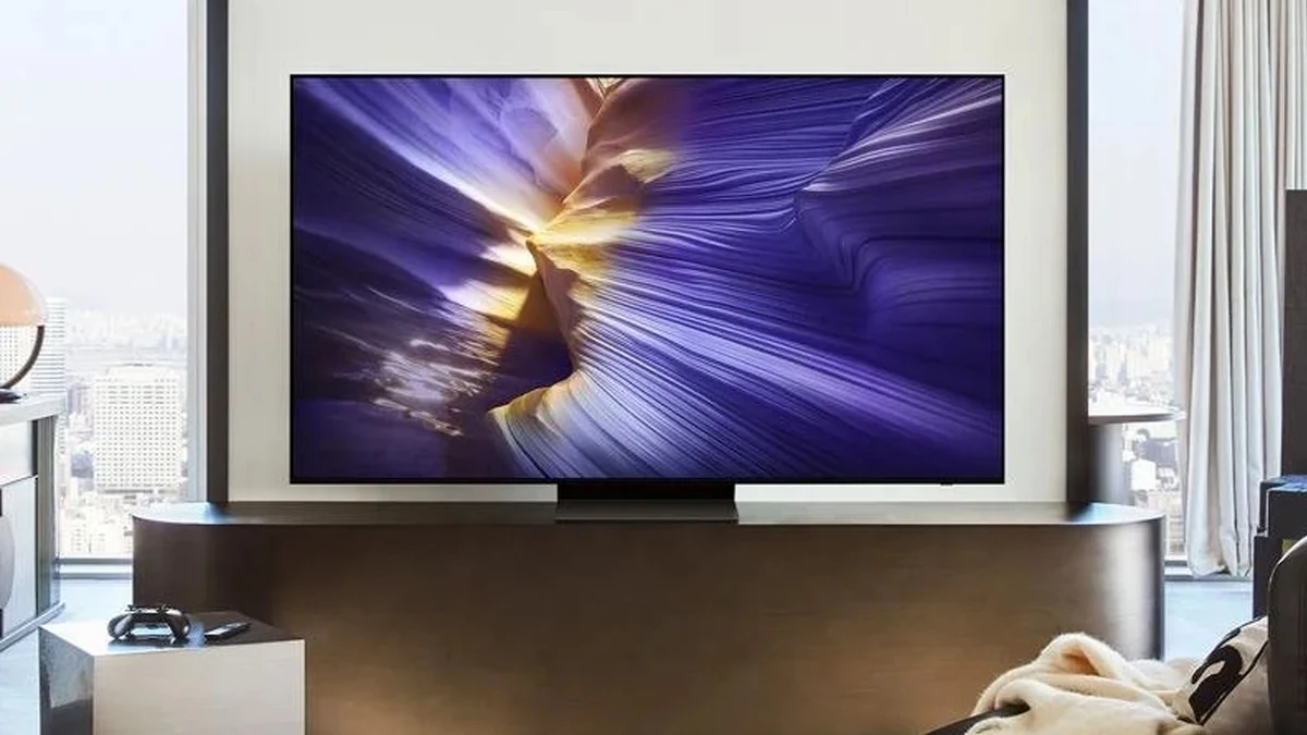 Más de 1.000 euros de descuento en esta televisión OLED de Samsung con ...