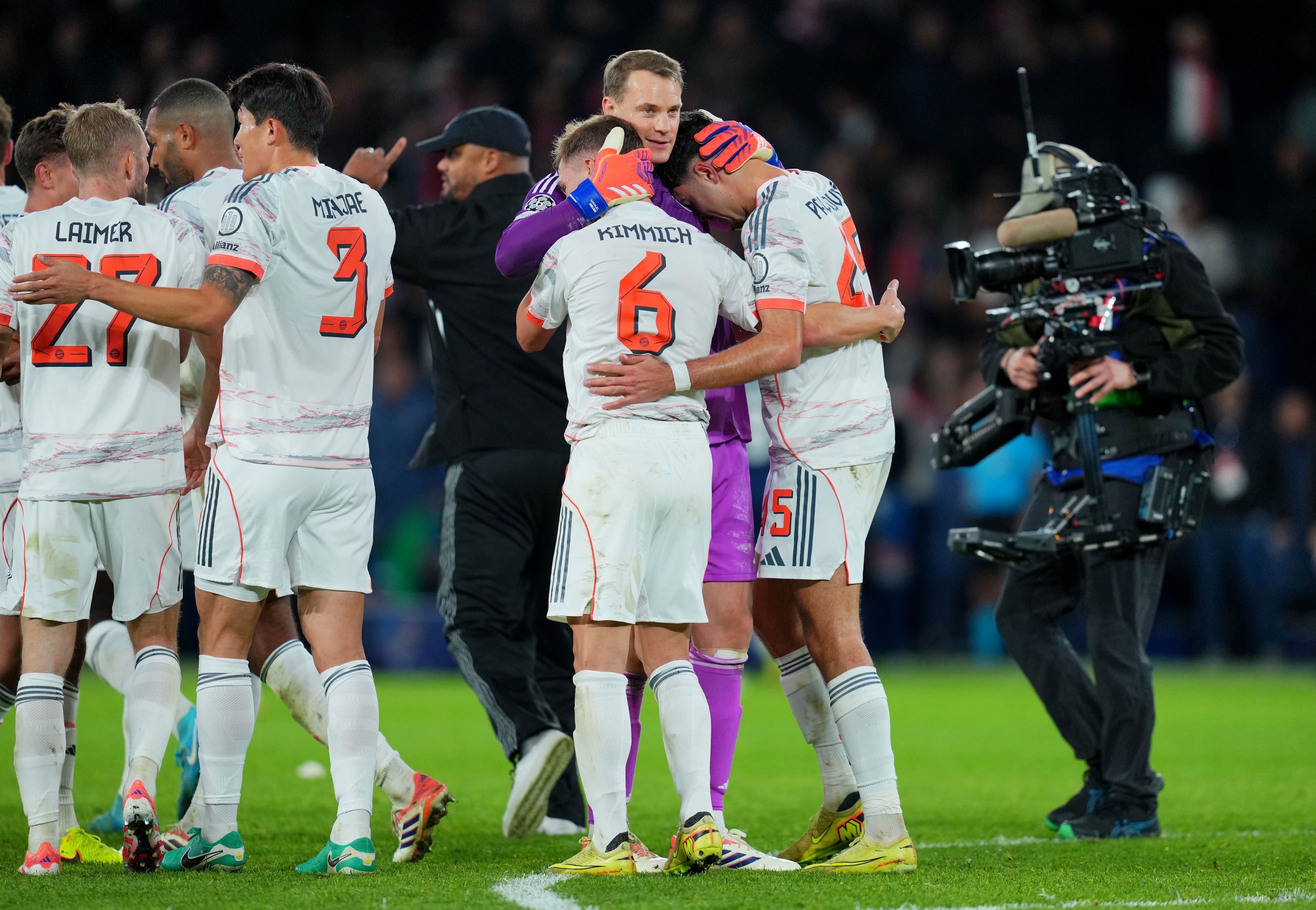 Bayern Munich boss touts ‘fight’, ‘effort’ of team after strong 2-1 win ...