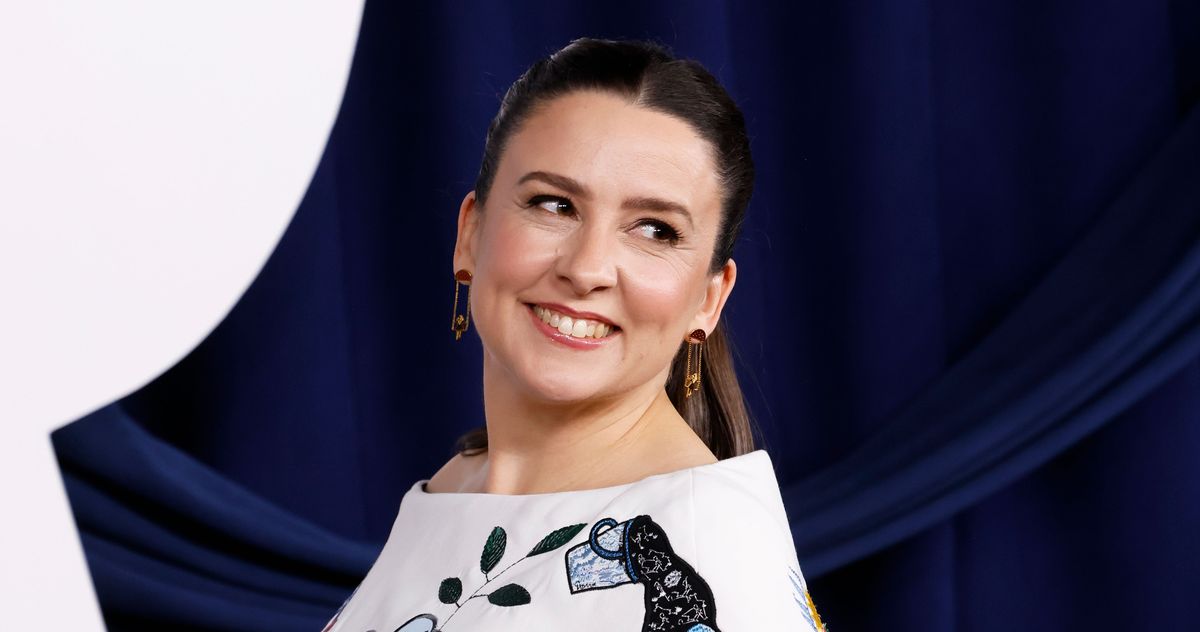 Ms. Rachel Wore Artwork by Children of Gaza