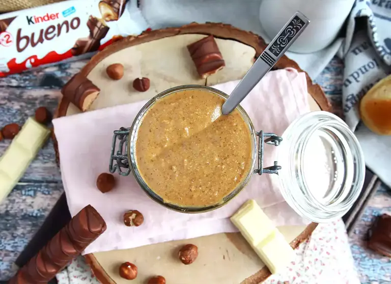 Kinder bueno smaakpasta - slechts 2 ingrediënten