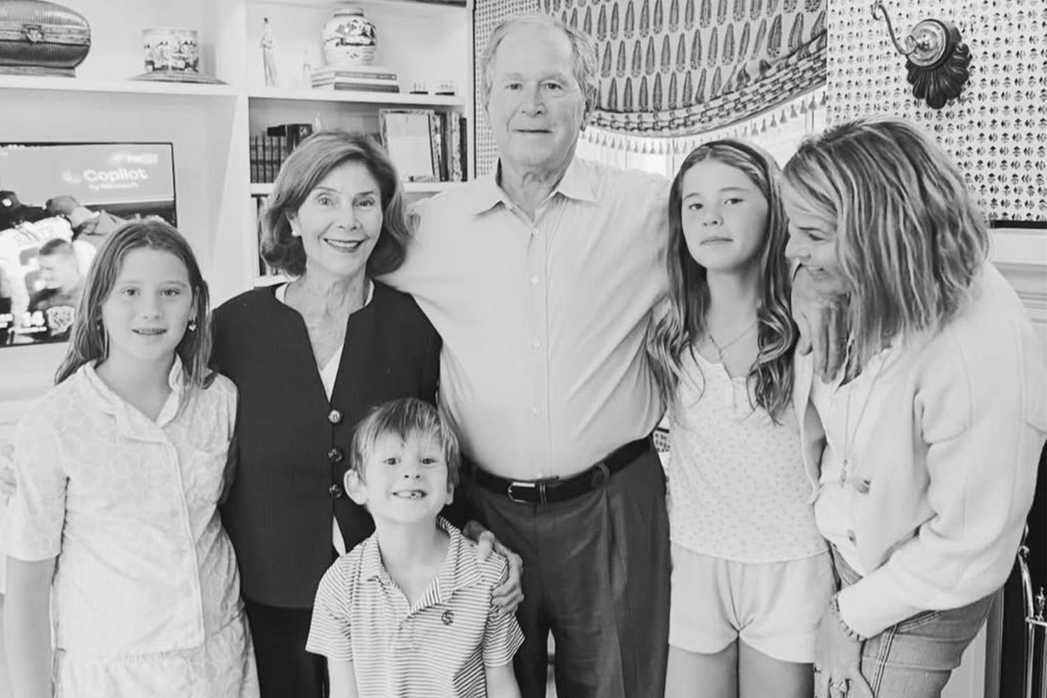 Jenna Bush Hager Shares Rare Photo of All 3 of Her Kids with Laura Bush ...