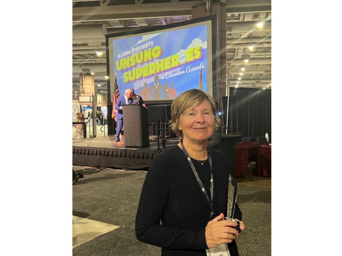Red Bank Primary School Nurse Named ‘Unsung Superhero In Education’