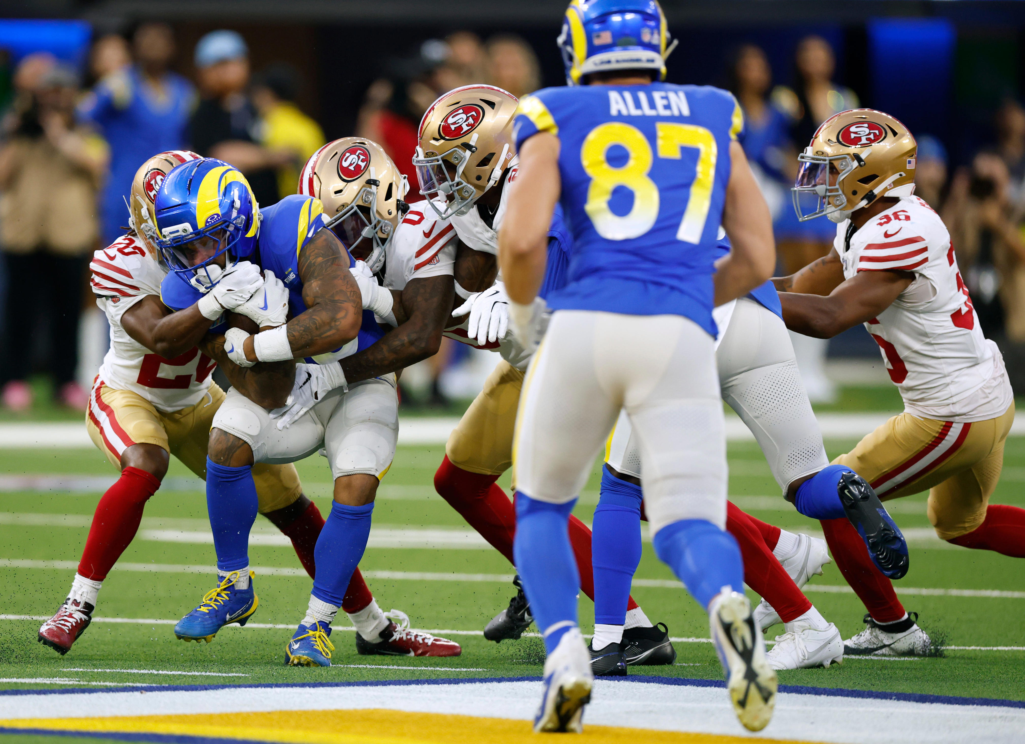8 stats and facts to know for Rams vs. 49ers in Week 10