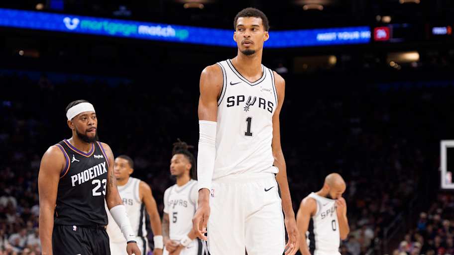 Deandre Ayton Likens Victor Wembanyama to Apt Movie Character Ahead of ...