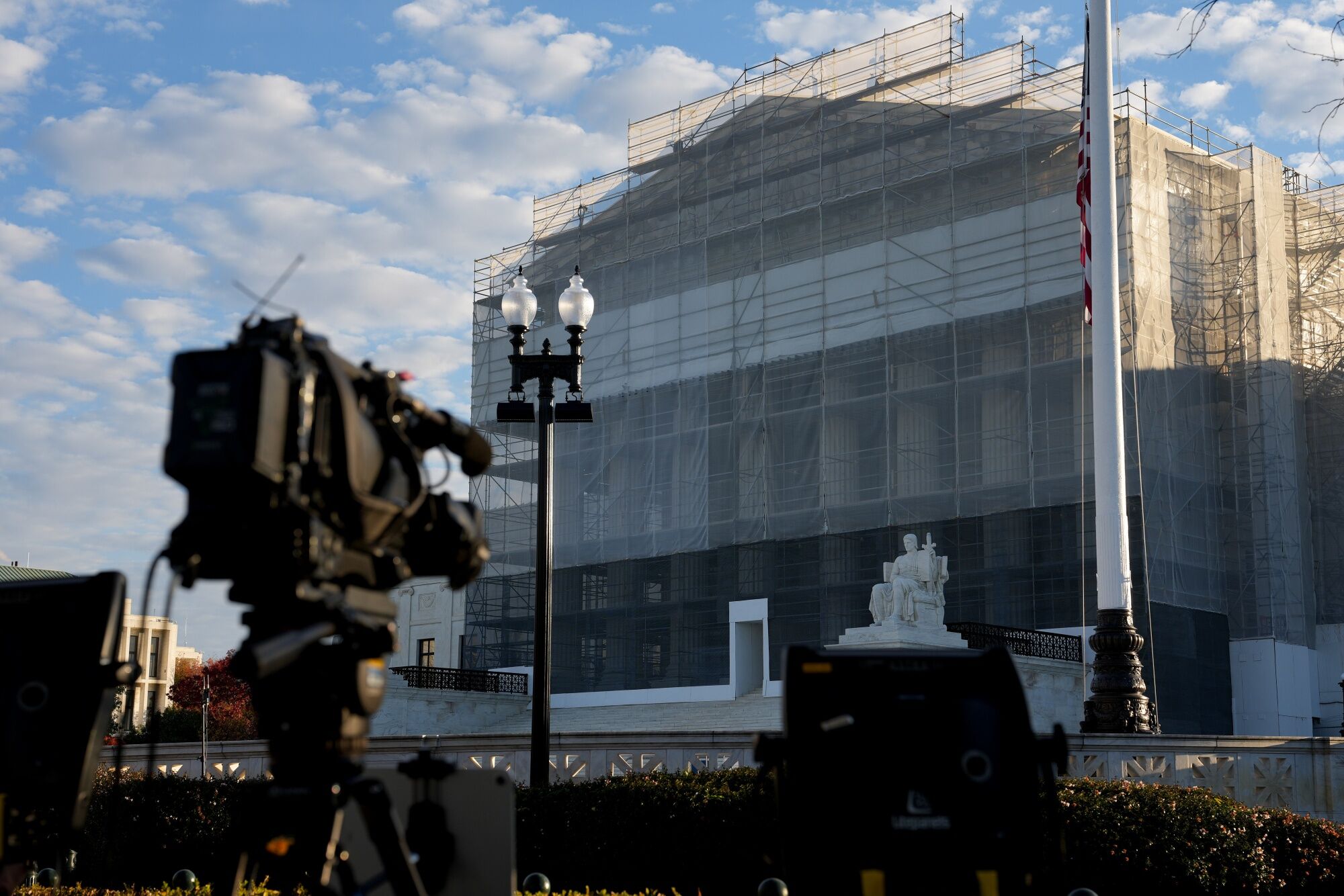 Key Takeaways From the US Supreme Court Hearing on Trump Tariffs