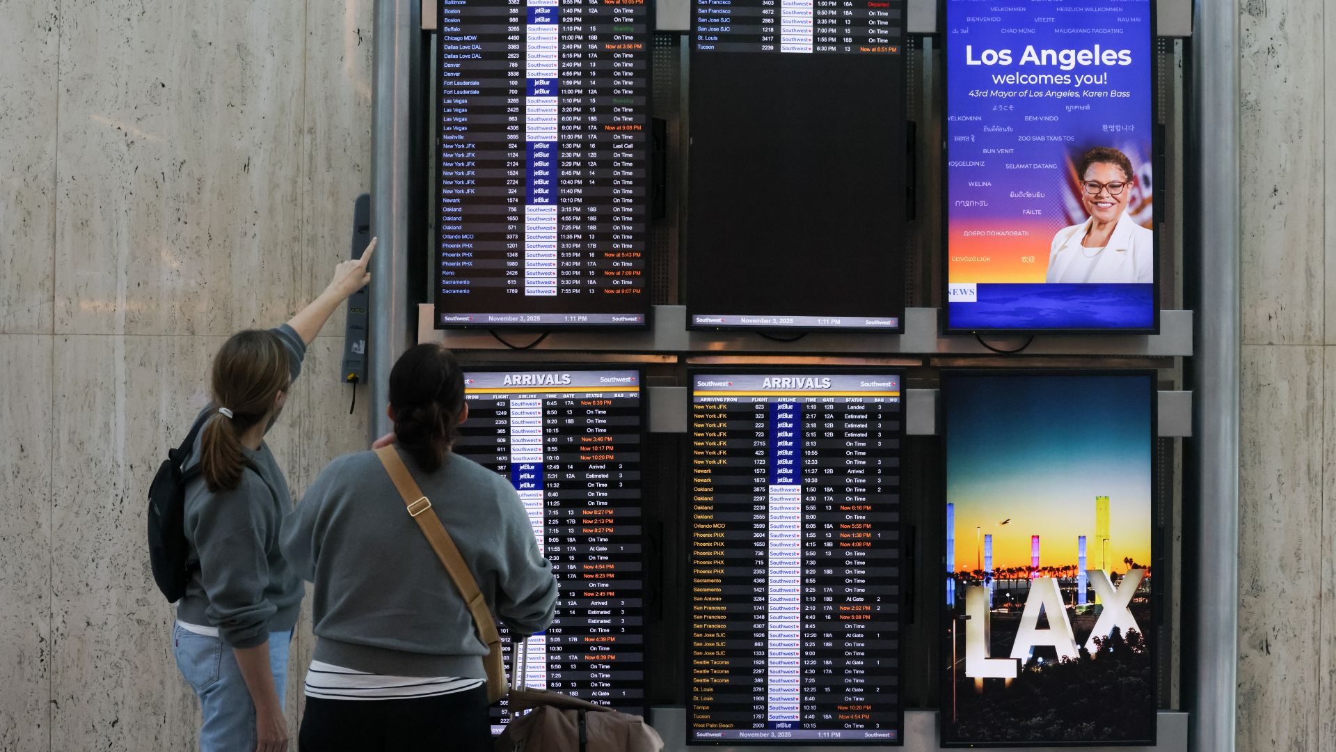 FAA announces 10% air traffic reduction across 40 ‘high-volume' markets