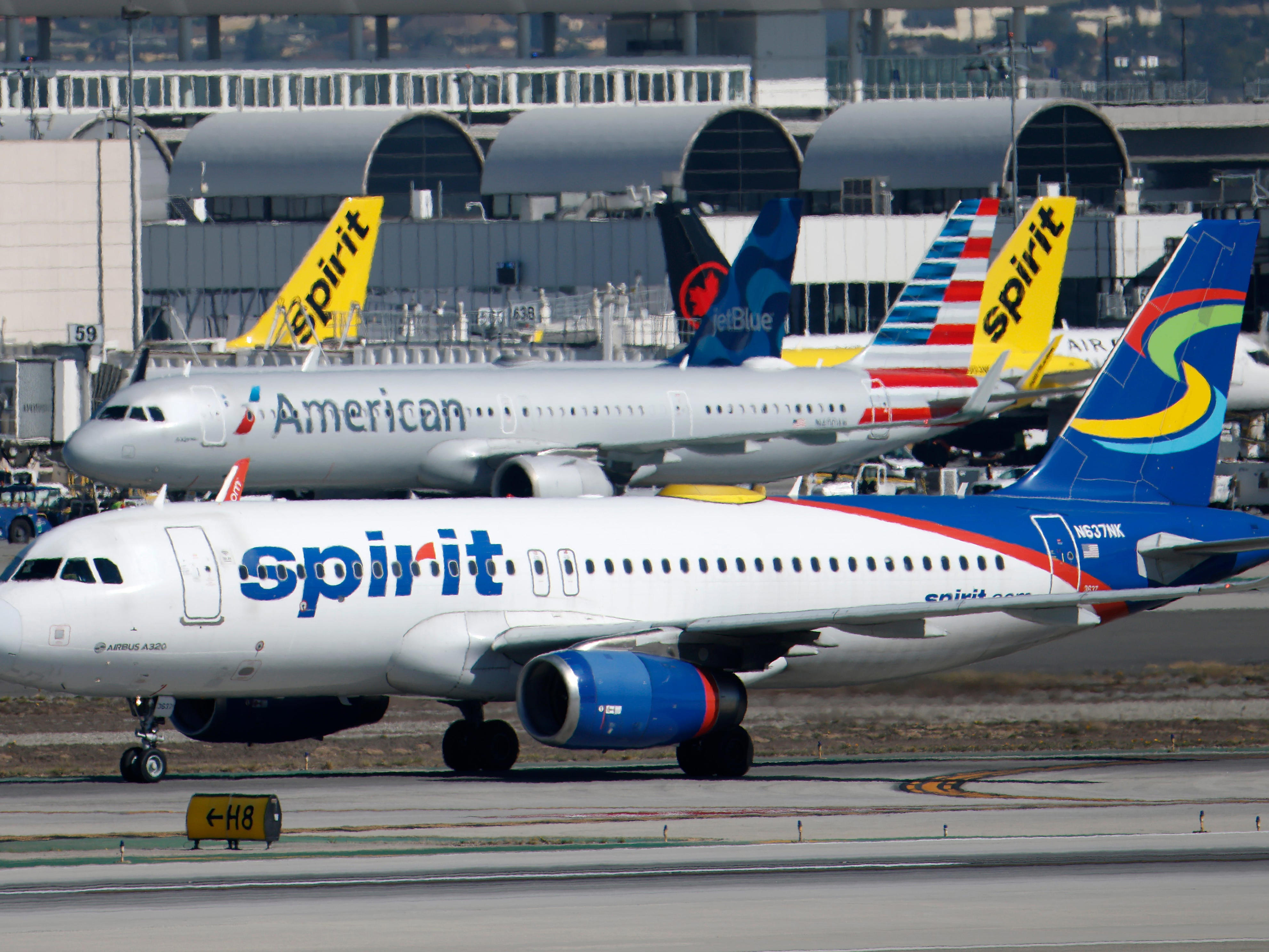 The FAA is cutting 10% of flights in 40 busy markets to ensure safety ...