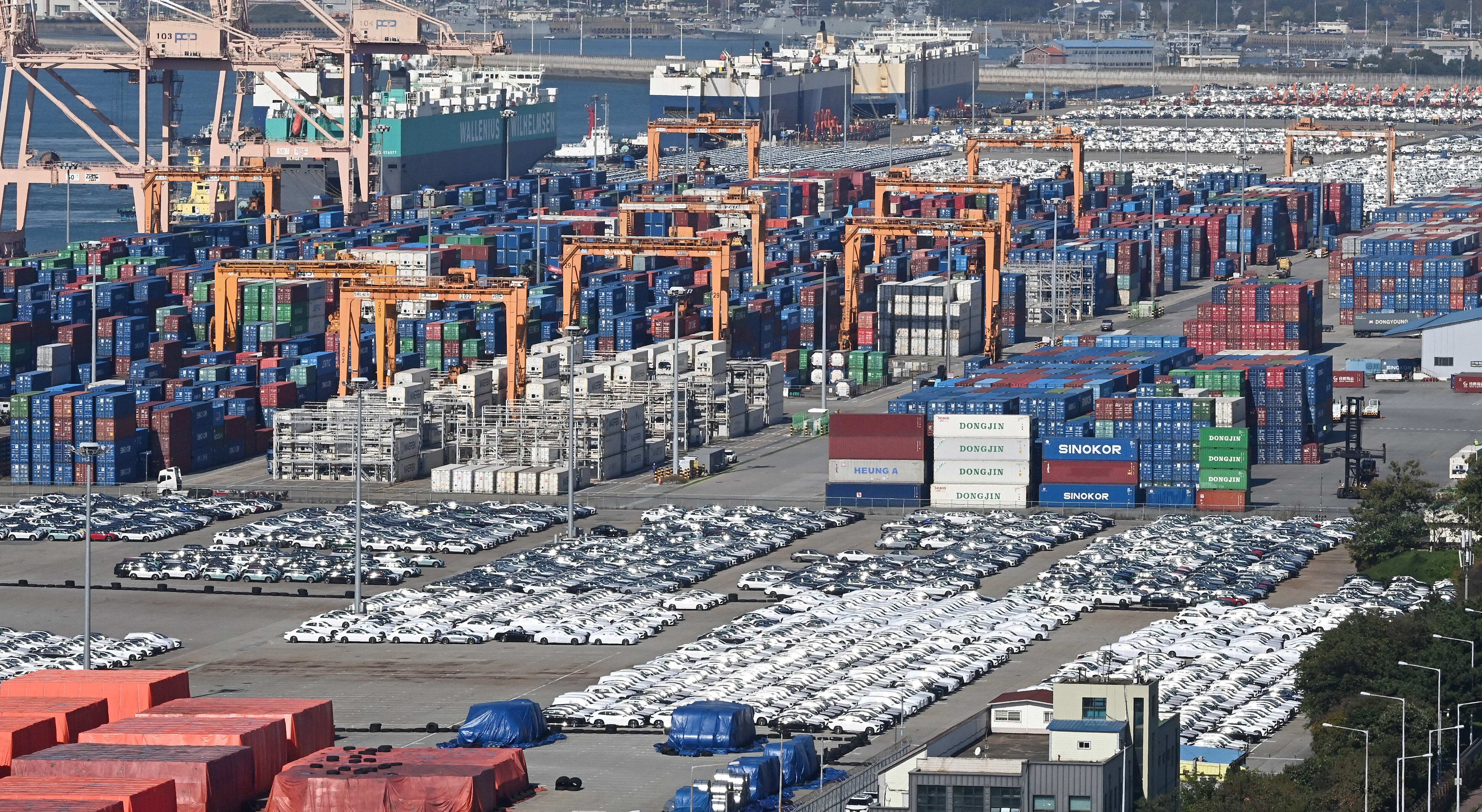 Export-Import Bank of Korea forecasts 1,400 won by year-end, limited ...