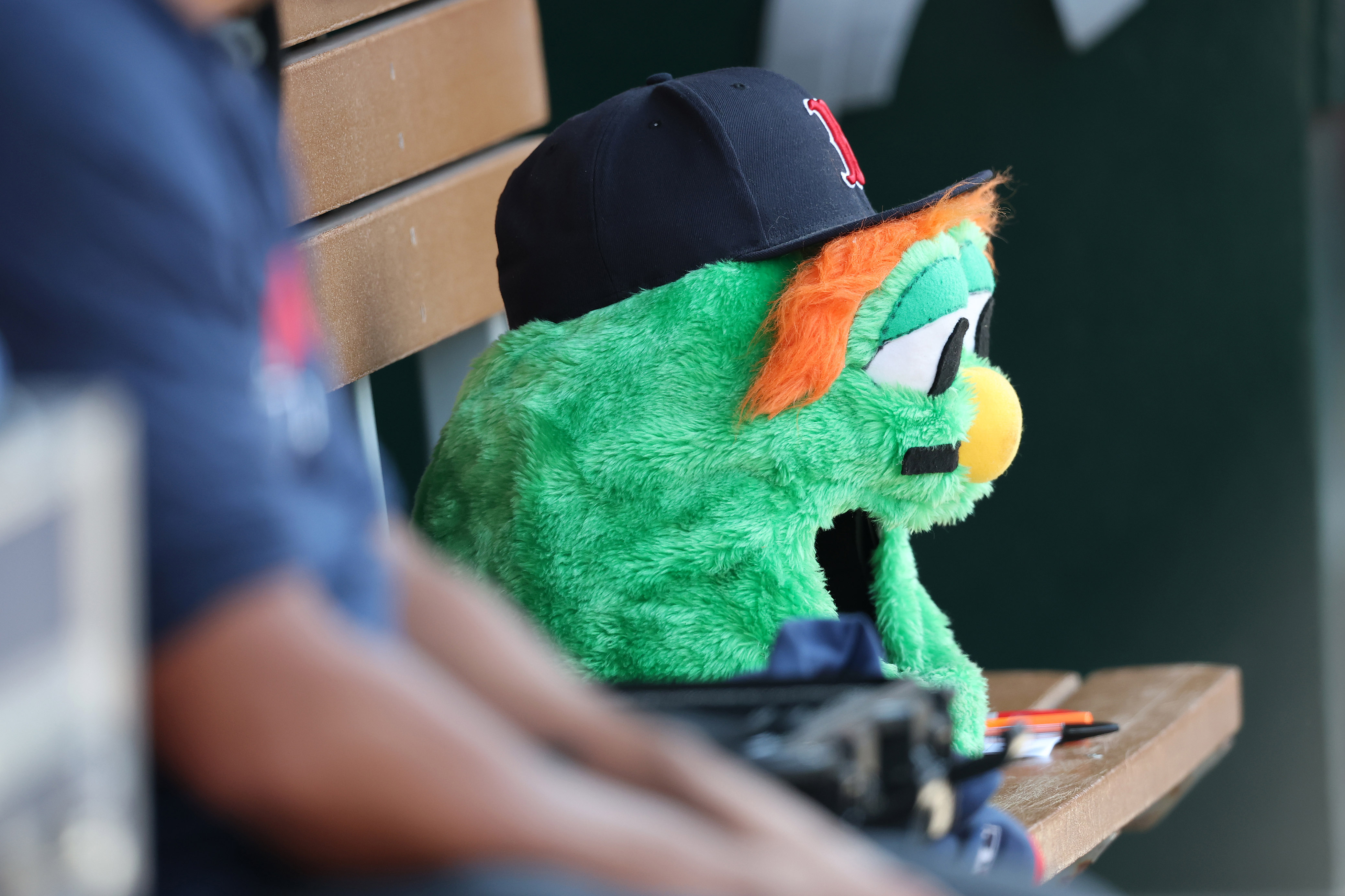 BREAKING: Wally Head declines mutual option, will become free agent