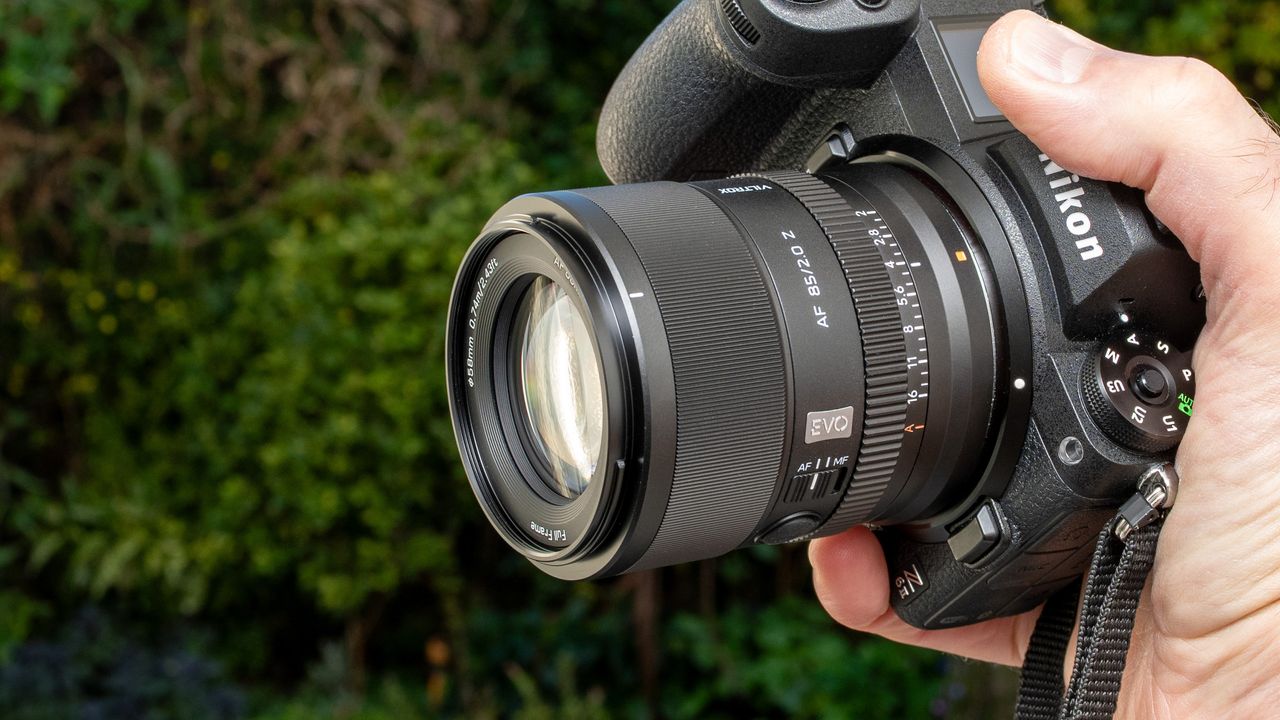 Viltrox AF 85mm f/2.0 Evo review: the evolution of the species, for ...